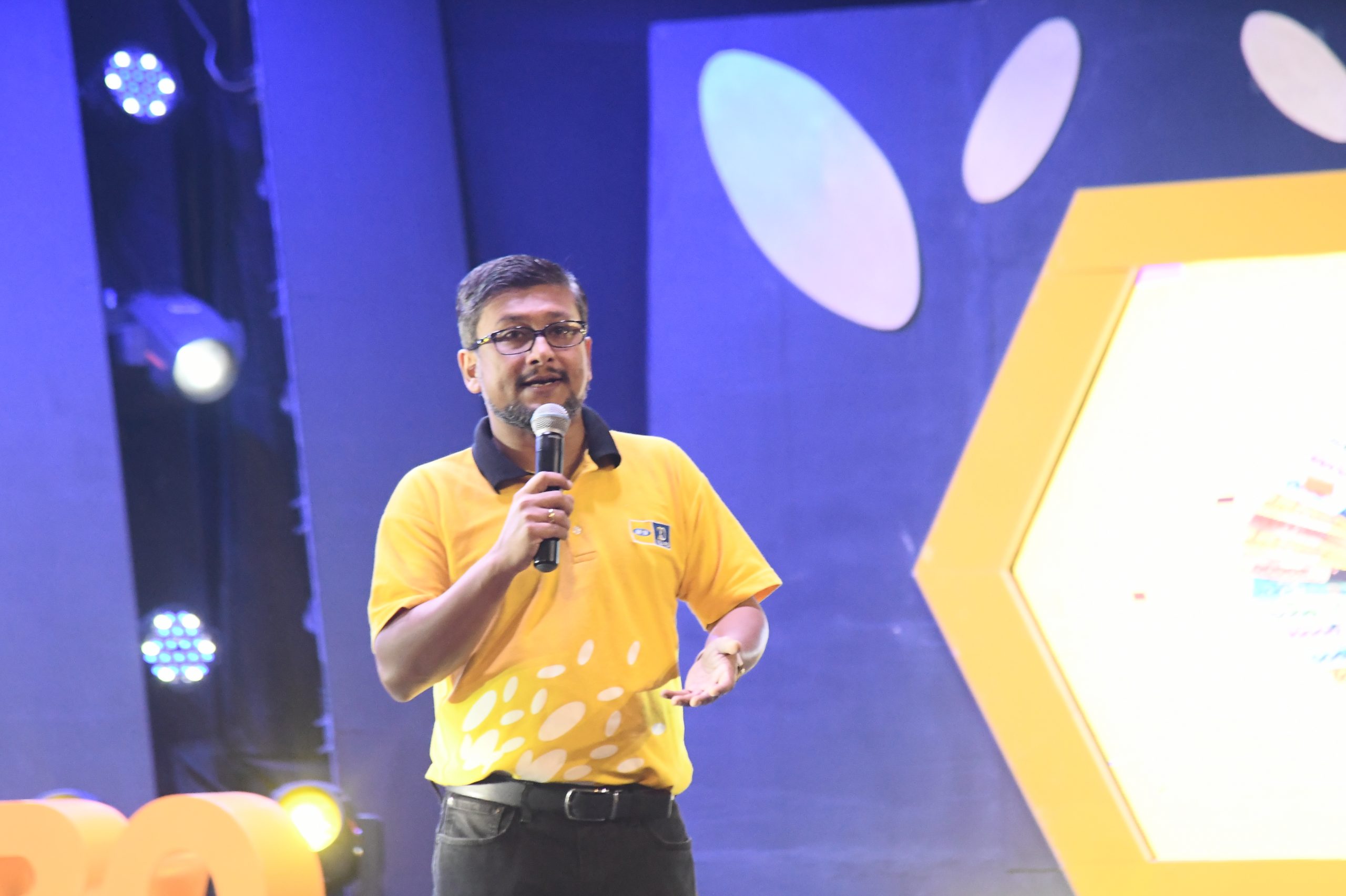 MTN Uganda brings back MoMo Nyabo campaign * Kikubo Lane