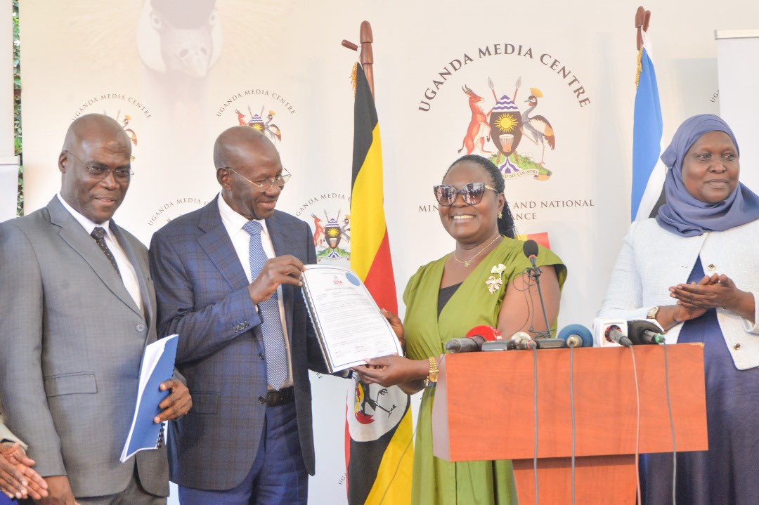 Uganda Government pledges low power tariffs as UEDCL moves to replace Umeme